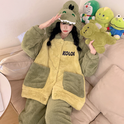 卡通珊瑚绒睡衣女士秋冬季加厚