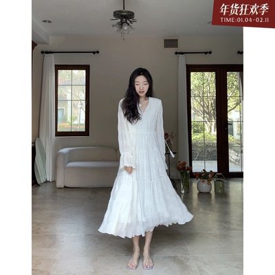 重工压褶收腰气质连衣裙