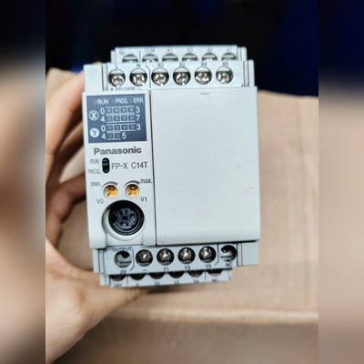 PLCAFPX-C4T有多个240一个功能包好 议价