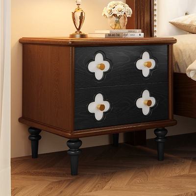 法式床头柜四叶草设计感小众中古储物柜2025新款卧室实木床头边柜