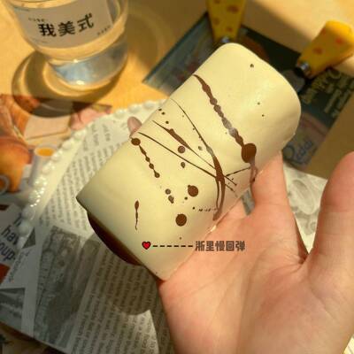 小红书爆款超湿软淋面泡芙慢回弹解压发泄捏捏玩具squshy