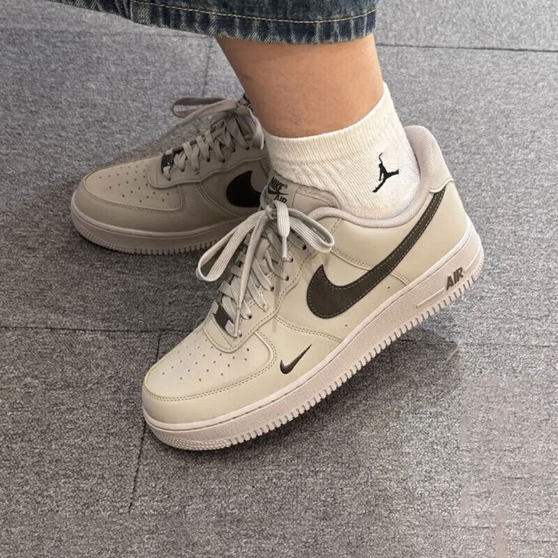 NIKE男子运动休闲鞋IV5732-002