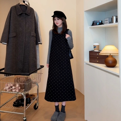 秋冬季厚款波点背心裙子法式时尚小个子ootd减龄显瘦长袖连衣裙女