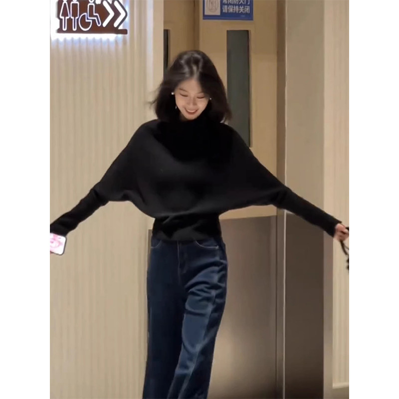 黑色蝙蝠袖堆堆领毛衣女春秋欧货时尚百搭款套头针织衫高级感上衣