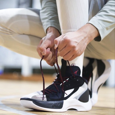 NIKE/耐克 JORDAN ZOOM 男子东契奇实战训练篮球鞋 DH0248-001