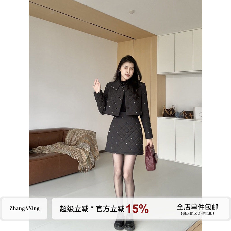 张阿星【巴曼香颂】优雅贵气小香菱格钻饰绗棉遮肉保暖棉服套装