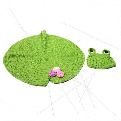 Newborn baby hundred baby hundred days memorial photo photog