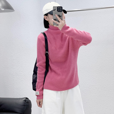 袖口小标高领打底浣熊绒衫