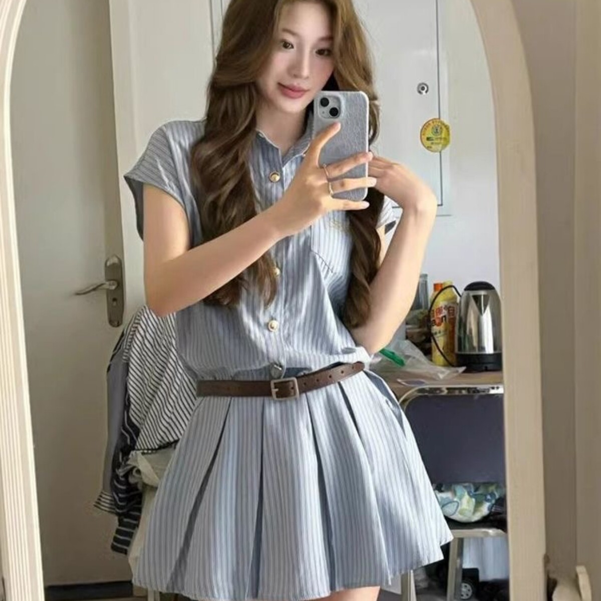 学院风蓝色条纹衬衫连衣裙子女收腰显瘦气质设计感小众百褶短裙夏