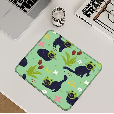 黑色可爱魔法猫咪鼠标垫小号迷你便携垫 Cute black cat mousepad