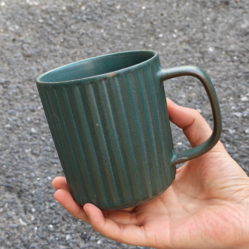 食魔师简约陶瓷马克杯尾货清仓处理竖条纹理家用水杯咖啡杯 460ML