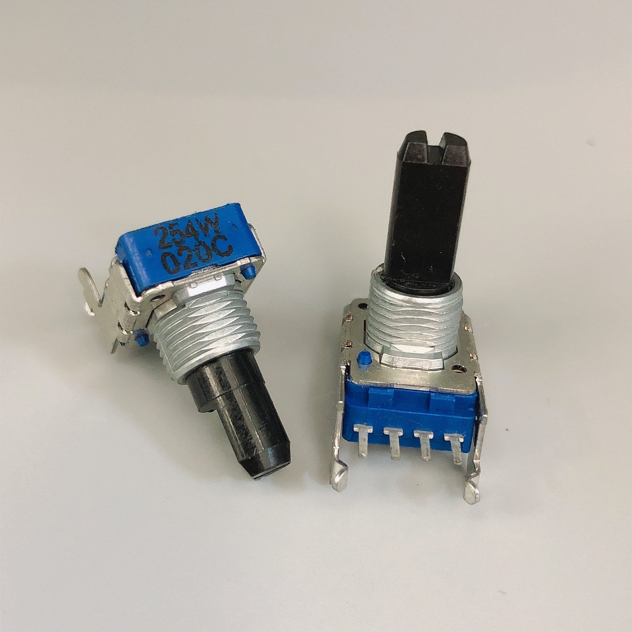 ALPS老式安桥功放机922M平衡旋转音量电位器带中心点W254 W250K_虎窝淘