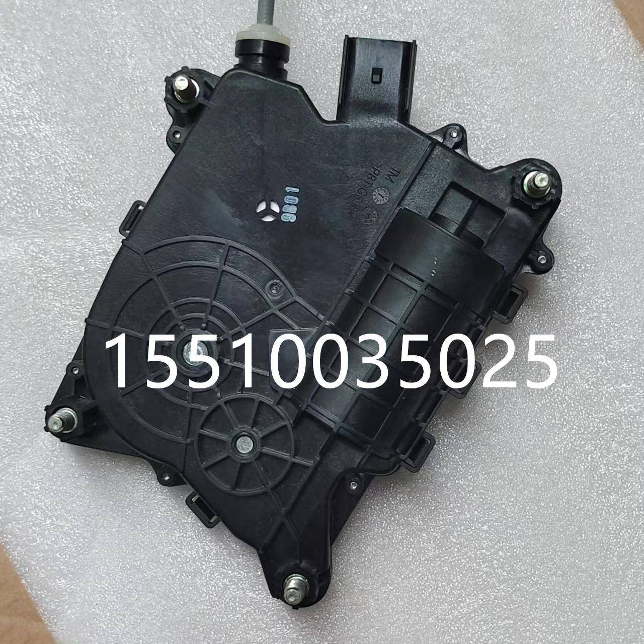 SANTAFE胜达菲尾门锁机构电动81800S3100