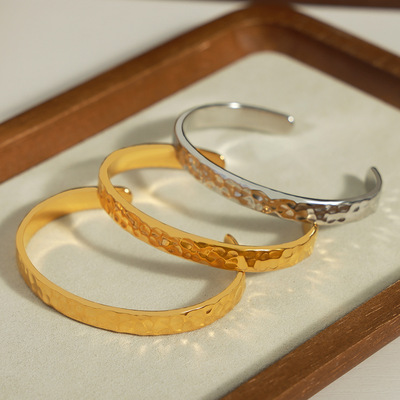 New Titanium Steel Gold Plated Bracelet for Women's Jewelry
