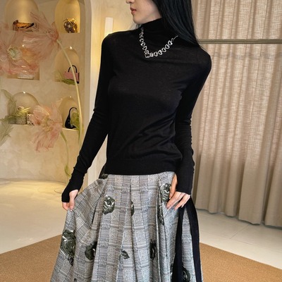 【3折】Whole9yards新加坡 黑色高龄飘带打底衫 100%美丽浓羊毛