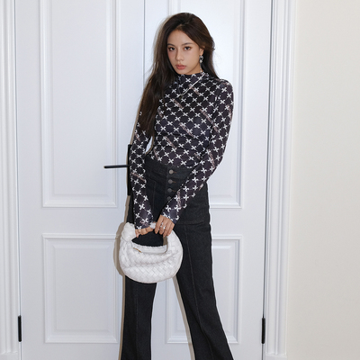 木兰印花高腰纽扣喇叭阔腿牛仔裤