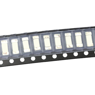 1808贴片保险丝2A125V熔断微型