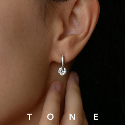 TONE开模定制重工5A锆石钻耳夹硅胶球高级感简约百搭精致无耳洞女