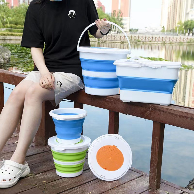 户外可折叠水桶便携学生宿舍带盖打水桶车载垃圾桶家用钓鱼伸缩桶