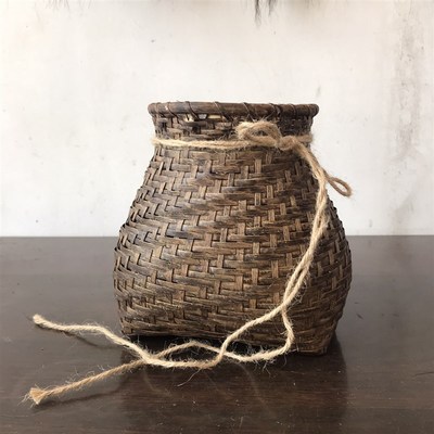 民俗怀旧老物件蓑衣斗笠鱼u篓水壶农家院装饰摆件旧社会老货收藏