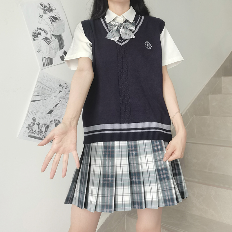 LF原创设计东瑛高日系jk/dk制服正版刺绣毛衣针织背心v领女生马甲_虎窝淘
