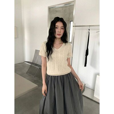 MMC肌理感麻花短袖领针织衫女夏