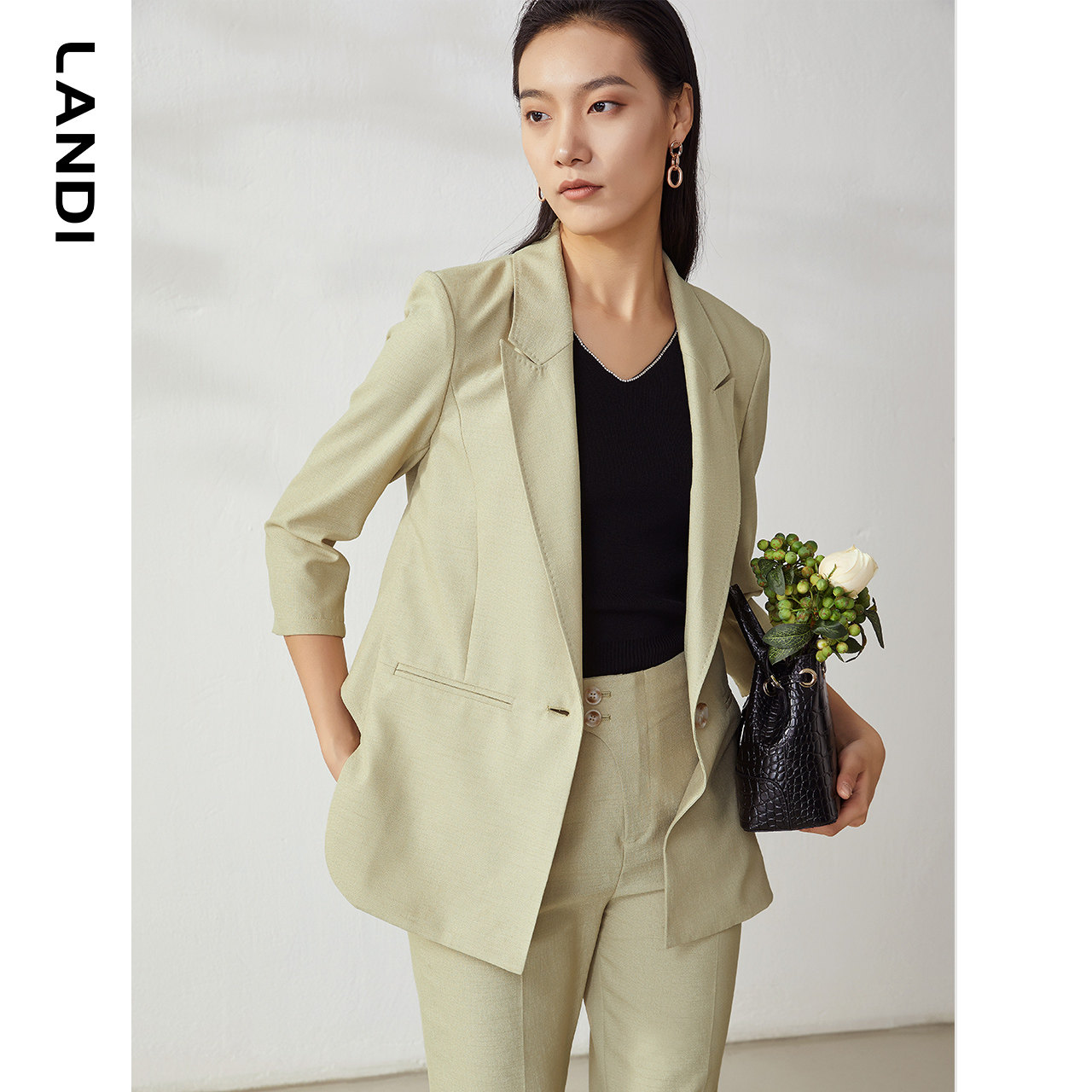 LANDI新款黄绿色七分袖西装外套女士设计感西服上衣春夏