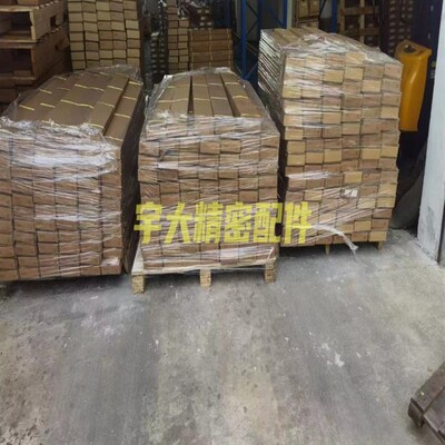 THK滑块SSR15/20/25XV/XW HSR15/20/25C A R LC LA LR SHS15/20V