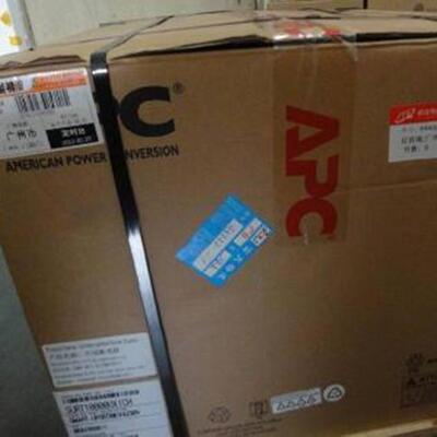 施耐德UPS电源 SURT3000UXICH 3kva ups电源 不间断电源