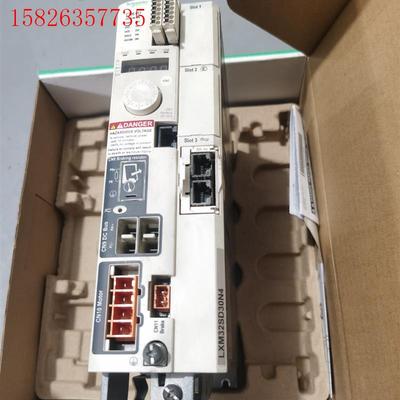 施耐德LXM32SD30N4驱动器 成色漂亮 价格包好(议价)
