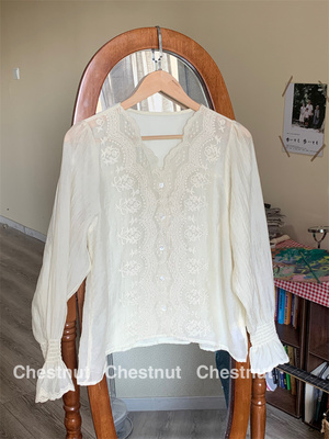 「夏季5折」Chestnut  复古宽松刺绣V领花边衬衫