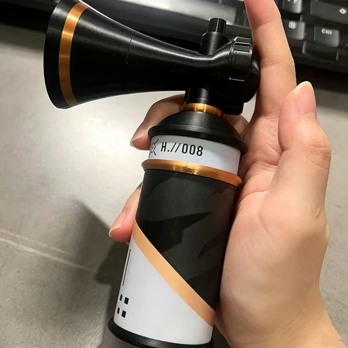 无畏契约颗秒按压喇叭游戏实物可单手按压发声道具模型电竞周边