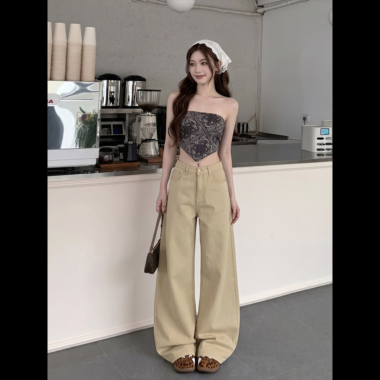 拉夏贝尔卡其色复古牛仔裤女夏2026薄款宽松显瘦百搭垂坠感阔腿裤