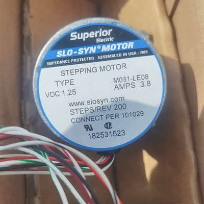 SLOSYN全新步进电机M061-FE08全新原包装已拆封“