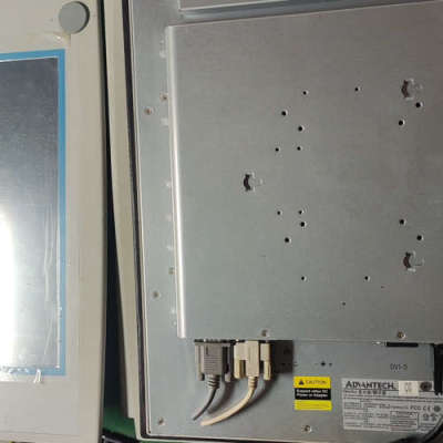 研华工控屏FPM-5191G (1 台)   FPM-515