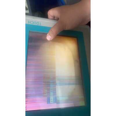 议价商品可维修 出一个西门zi触摸屏，型号是TP270 TOUCH，6AV6