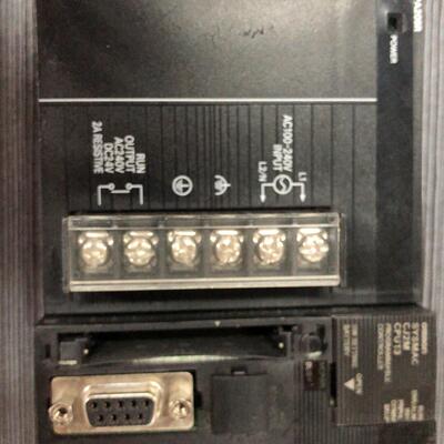CJ2M CPU13 工控可编程控制模块 AC100-240V输入议价维修