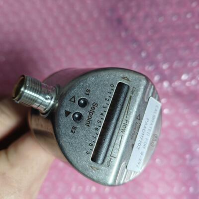 PAAD117702 W-X92 易福门流量传感器 工控自动化配件议价维修