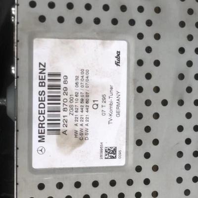 奔驰R300原厂CD机头安装导航拆车机器