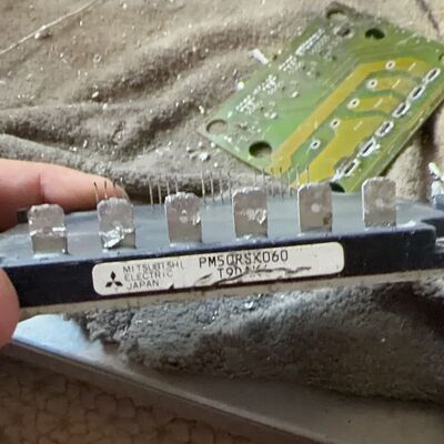 PM50RSK060 日本拆机 性能稳定 轻微使用痕迹。
