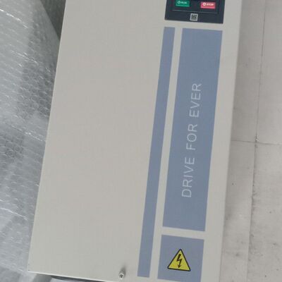 伟创变频器AC300-T3-055G 55KW 三相 成色几