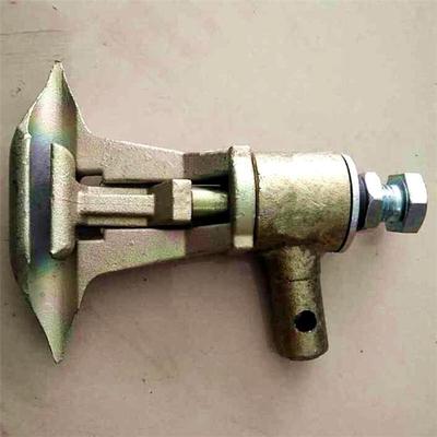 煤矿架空乘人装置 矿用候车抱索器 架车乘 人装置抱锁器