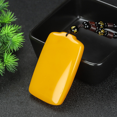 和田玉平安玉牌吊坠鸡油黄玉挂件