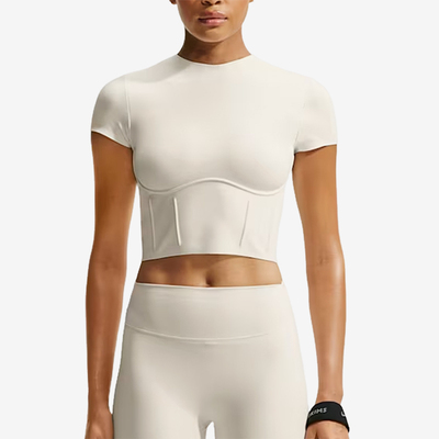 Nike/耐克正品女士经典圆领透气运动短款短袖T恤IU2201-108