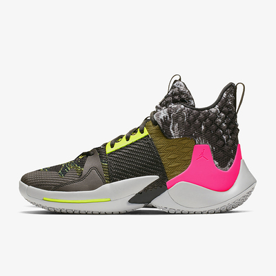 耐克男士中帮缓震训练篮球鞋