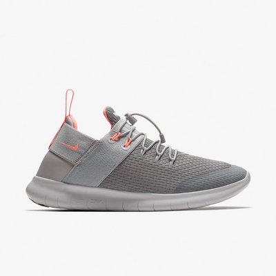 Nike/耐克正品FREE RN CMTR 赤足女子运动跑步鞋880842-010