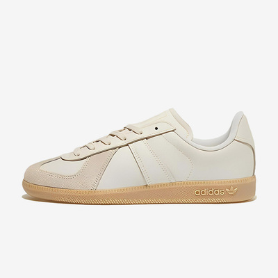 Adidas/阿迪达斯正品男女同款防滑耐磨低帮休闲板鞋HP3100