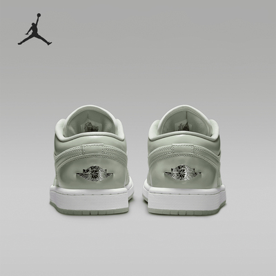 Nike/耐克正品AIR JORDAN 1女士复古运动篮球鞋HF4078-100