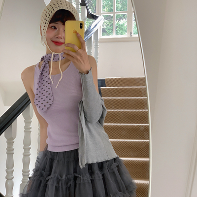 甜甜韩里韩气早春温柔系百搭少女心吊带针织衫（含9羊毛）VC501