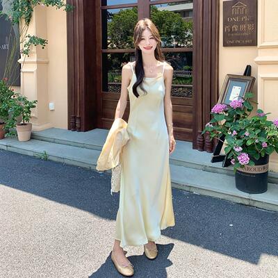 黄色减龄优雅贵气D058-B32吊感套女新中式国套风刺绣马甲带裙两件